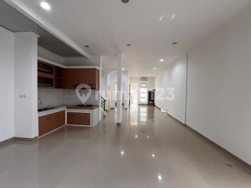 Disewakan Rumah 3Kt Cluster Topaz Phg Gading Serpong | Rumah123