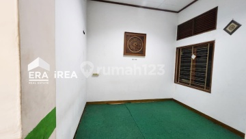 Ruang Usaha Murah Siap Pakai Solo Kota Dekat Stadion Sriwedari | Rumah123