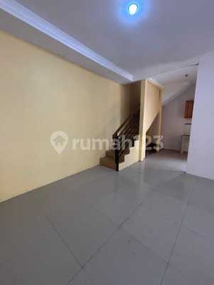 Rumah 2 Lantai di Puri Bali Dekat Tol Jorr, Tsm Cibubur | Rumah123