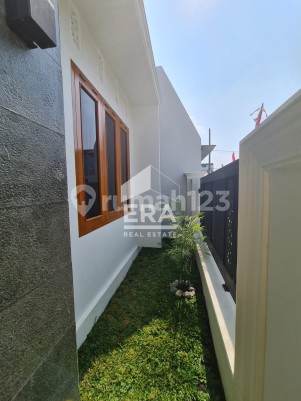 Jual Rumah Mewah Furnished Siap Huni Cluster One Gate System di Bumi ...