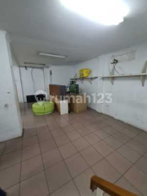 Dijual Cepat Ruko Gandeng 2 Itc Roxy Mas Furnished | Rumah123