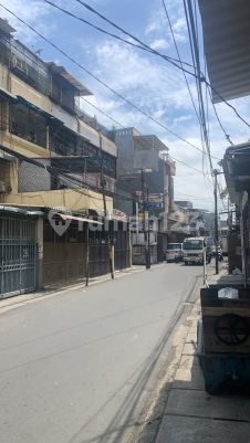 Kios Usaha Jembatan Besi Akses Mobil | Rumah123