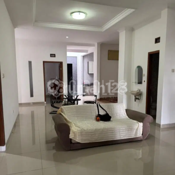 Rare Listing! Rumah Luas & Rapi di Komplek Nusa Hijau Cimahi | Rumah123