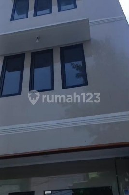 Ruko 3,5 Lt 3 Unit Cocok untuk Brand Premium di Mampang Prapatan | Rumah123
