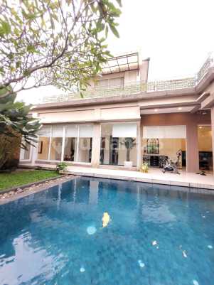 Rumah Cantik View Lapangan Golf Gunung Dengan Kolam Renang Di Klaster Imperial Golf Sentul City ...