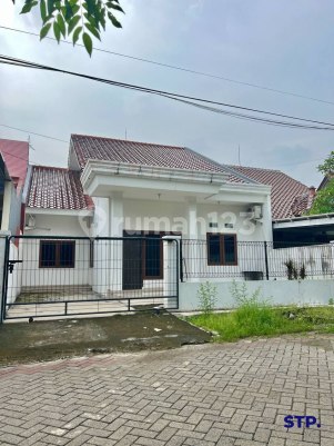 Rumah Araya Tahap 2 Sudah Renovasi 1 Lantai Row Jalan Double Way | Rumah123