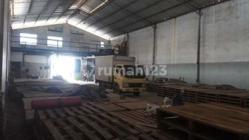 Disewakan gudang di jl.kayu besar (pergudangan miami) | Rumah123