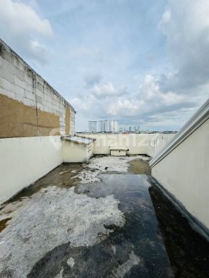 Disewakan Ruko Sentra Niaga Green Lake City Uk 4,5x15 | Rumah123