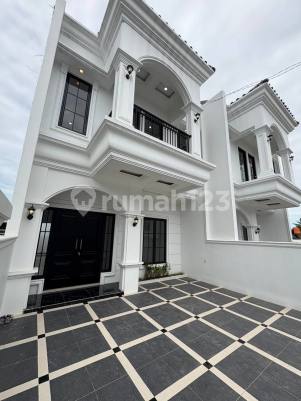 Rumah Mewah Ready Stock Dekat Stasiun Depok & Tol Margonda | Rumah123