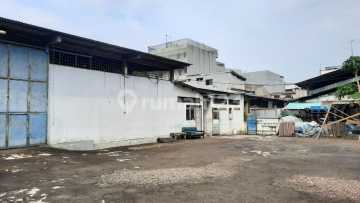Disewakan Gudang Di Jelambarlb Gudang + Mess ± 315m2luas Parkir ± ...