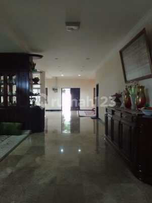 Disewa Rumah di Cikini Jakarta Pusat, Luas Cocok untuk Usaha | Rumah123