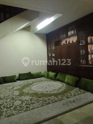 Disewa Rumah di Cikini Jakarta Pusat, Luas Cocok untuk Usaha | Rumah123