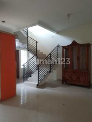 Rumah di Raffles Hills, Rapih | Rumah123