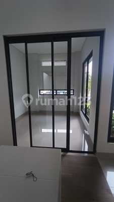Jual Rugi Rumah Flora Summarecon Tipe Besar | Rumah123
