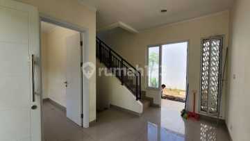 Jual Rugi Rumah Summarecon Ada Club House | Rumah123