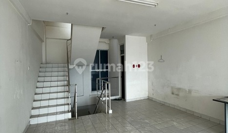 Sewa Ruko di Pluit, Jakarta Utara, Murah | Harga 2025