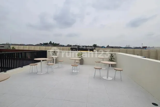 Ruko Gading Serpong Dengan Konsep Rooftop - oleh Helen Blessingland