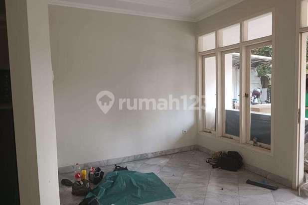 Rumah Sewa Hook Lingkungan Kedubes, 300 Meter Ke Rasuna Said - oleh ...