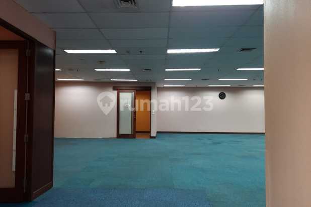 Ruang Kantor Semi Furnished Bebas Ganjil Genap. Fasilitas lengkap. Di ...