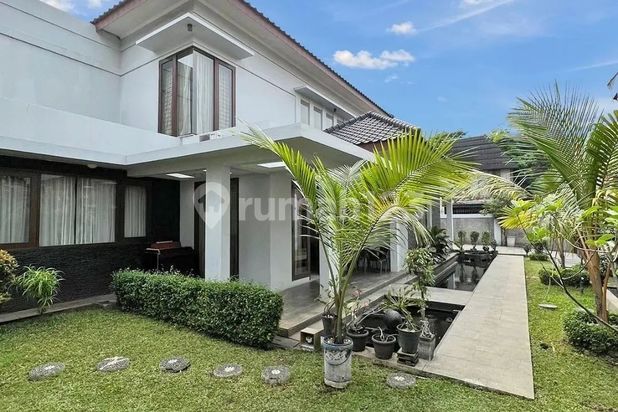 FOR SALE CILANDAK MODERN TROPICAL HOUSE Lokasi Private & Tenang Dekat ...