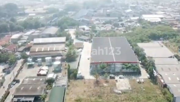 Pabrik Industri di Kawasan Industri Jatake Tangerang - oleh Imelda AB PRO