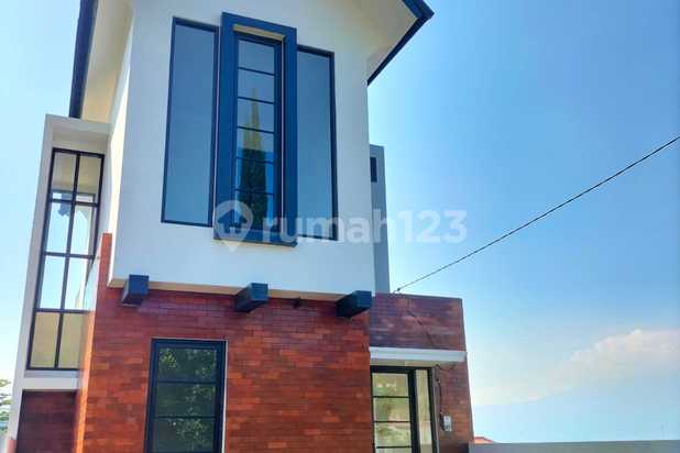 Villa Panderman Hills Desain American Classic View Terbaik di Kota Batu ...