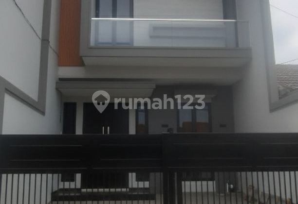 Dijual Rumah Nginden Intan Timur - One Gate System | Rumah123