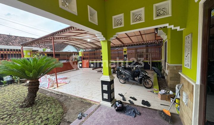 Large Furnished House Near Maguwoharjo Stadium and Hermina Hospital ...