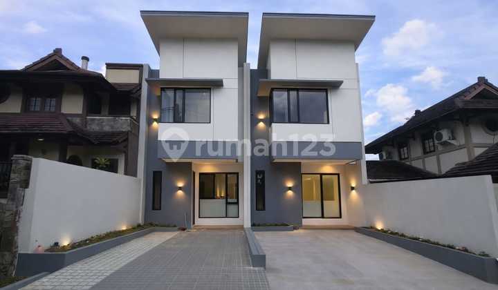 Dikontrakan Rumah Baru di Sentul City Siap Huni Depan Green Area | Rumah123