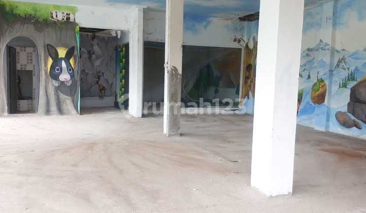 Disewakan Lahan Luas + Bangunan - Strategis Marunda / Bekasi | Rumah123