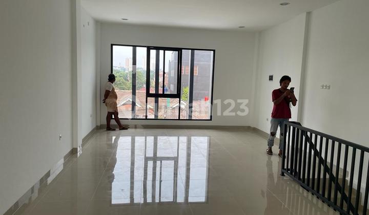 Sewa Ruko di BSD City, Tangerang | rumah123.com - Hal 3