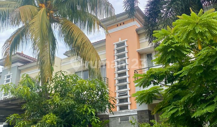 Rumah Mewah Dalam Komplek Raffles Hills Cibubur Semi Furnish | Rumah123