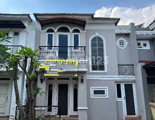 Rumah Secondary Kawasan Elit Cibubur Raffles Hills Semi Furnish | Rumah123