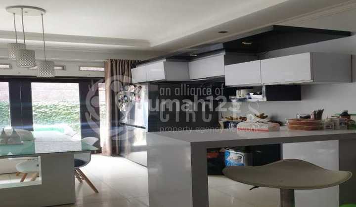 Jual Rumah Mewah di Regol | Harga Terbaru