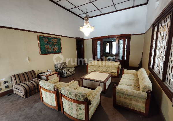 Disewakan Rumah Heritage Tipe C Sayap Dago, H. Juanda Ref.04216 | Rumah123