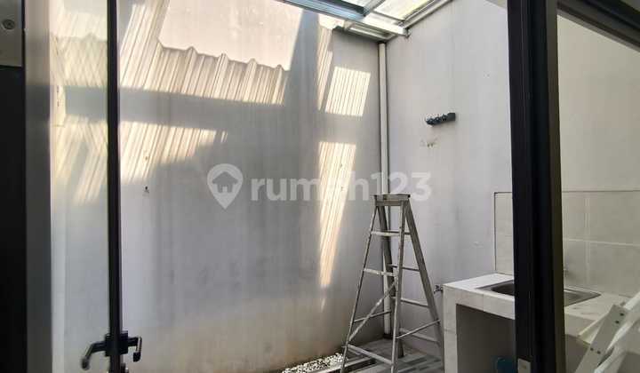 Rumah dengan Kolam Renang Disewa di Tapos, Bogor | Terbaru 2025