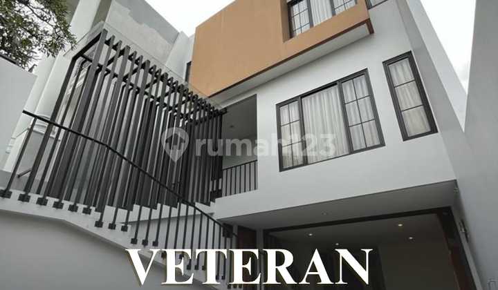 Modern Minimalis House di Veteran Jakarta Selatan | Rumah123