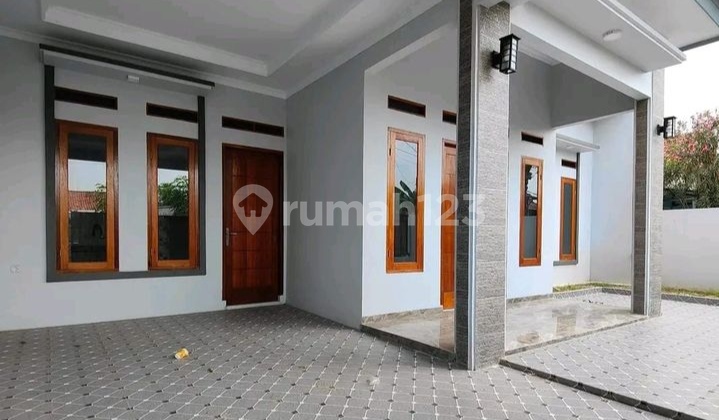 Rumah Dijual di Regol, Bandung | Harga Terbaru 2023