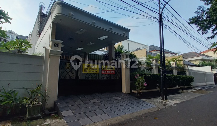 Rumah dengan Kolam Renang Disewa di Senopati, Jakarta Selatan | Terbaru ...
