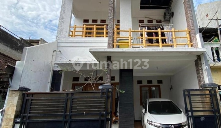 Jual Rumah 2 Lantai di Kedung Doro | Harga Terbaru