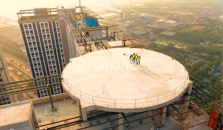 Pollux Chadstone Dario Tower Sudut Double View, Kolam Renang dan High ...