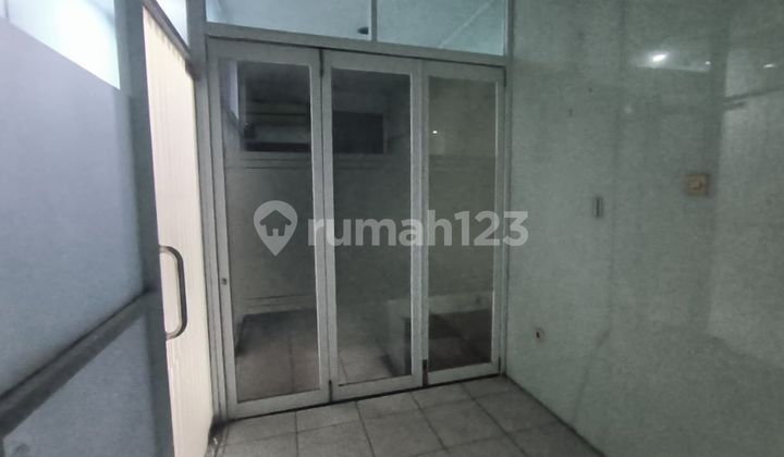 Disewakan Gudang Miami Kapuk Kamal Luas Bangunan 360 M2 | Rumah123