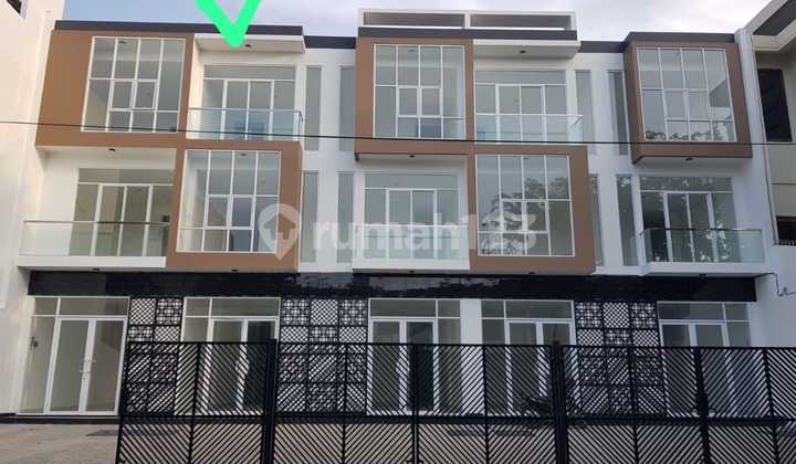 Sewa Ruko di Tanjung Duren, Jakarta Barat | rumah123.com