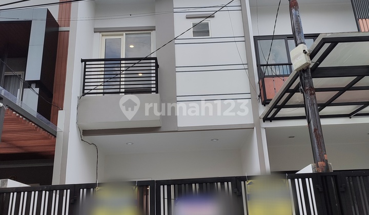 Rumah dijual di Tomang | rumah123.com