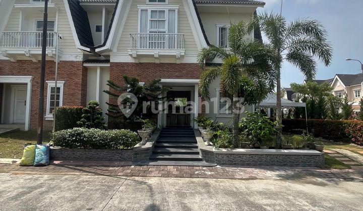 Rumah dengan Kolam Renang Dijual di Deli Tua, Deli Serdang | Terbaru 2024