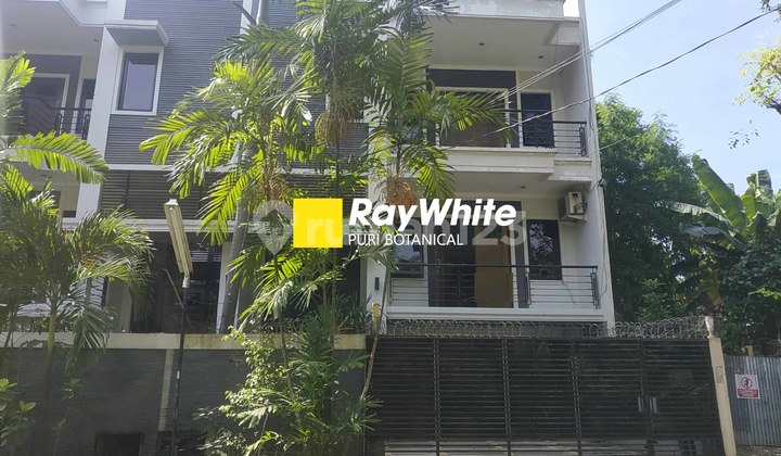 Rumah dijual di Intercon, Jakarta Barat | rumah123.com - Hal 2