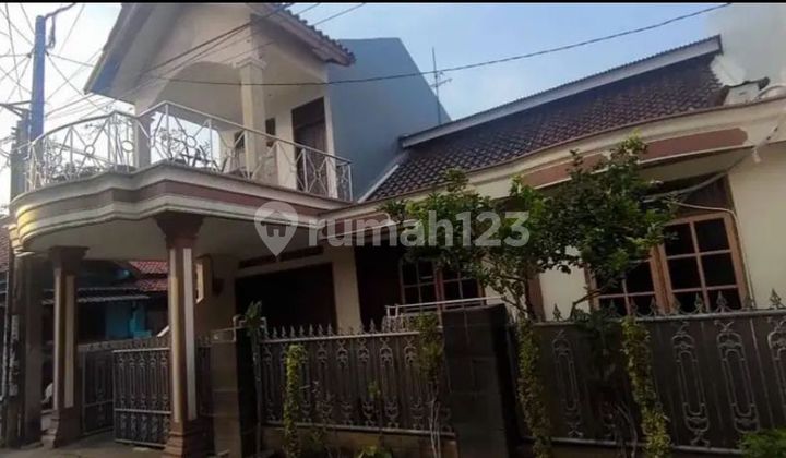 Rumah dengan Kolam Renang Dijual di Kaliabang, Bekasi | Terbaru 2024