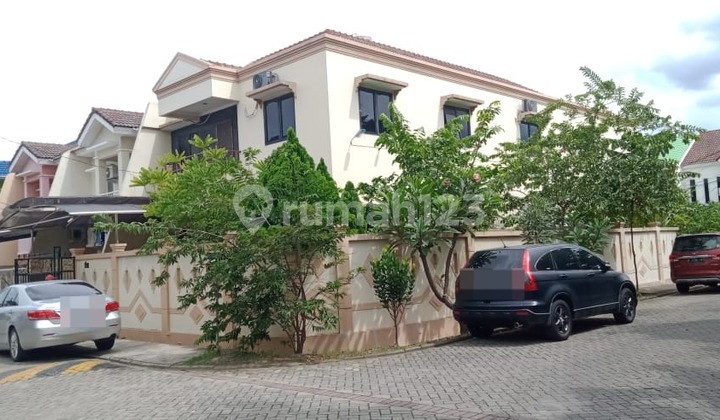 Rumah dengan Taman Dijual di Batu Ceper, Tangerang | Terbaru 2023