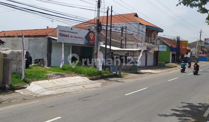 Rumah dengan Taman Dijual di Brebes | rumah123.com