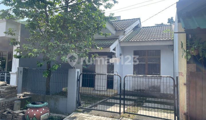 Dijual Cepat Rumah di Kencana Loka Bsd City Serpong | Rumah123